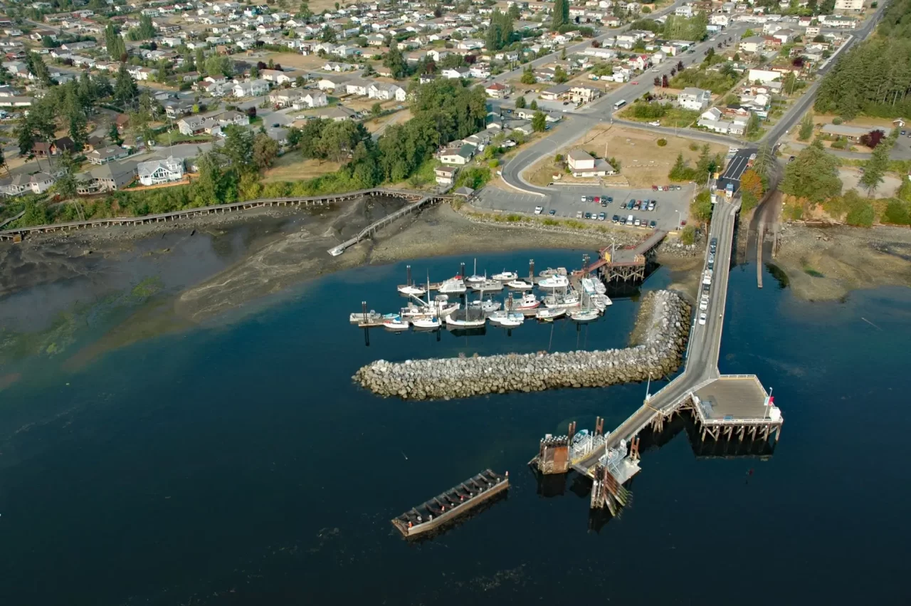 Crofton, Vancouver Island - CoastView